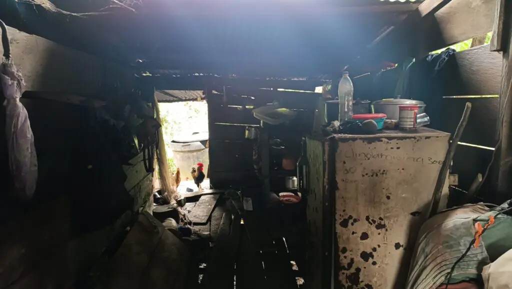 Más allá de las estadísticas: la pobreza extrema de una familia en el ...